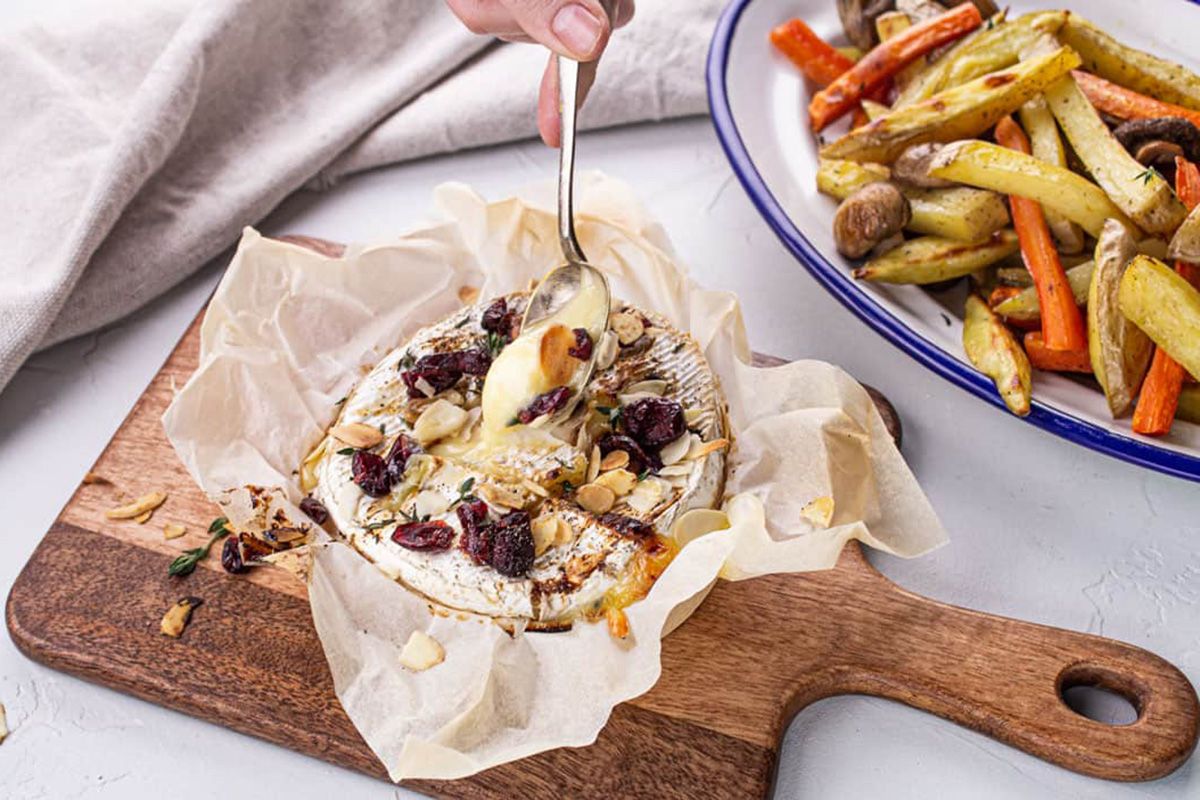 Camembert Rôti aux Fruits Secs - Recette - Les Commis